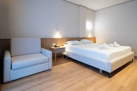 Circuit Couleurs d'Albanie, logement Framissima Amber Village Albanie ...