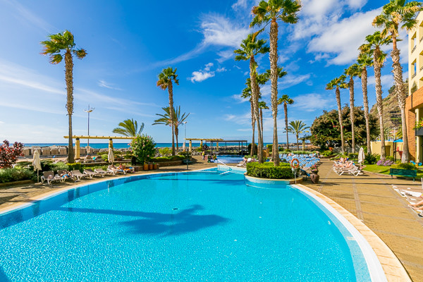 Hotel Framissima Calheta Beach - Vente Flash 4* Madère (Calheta ...